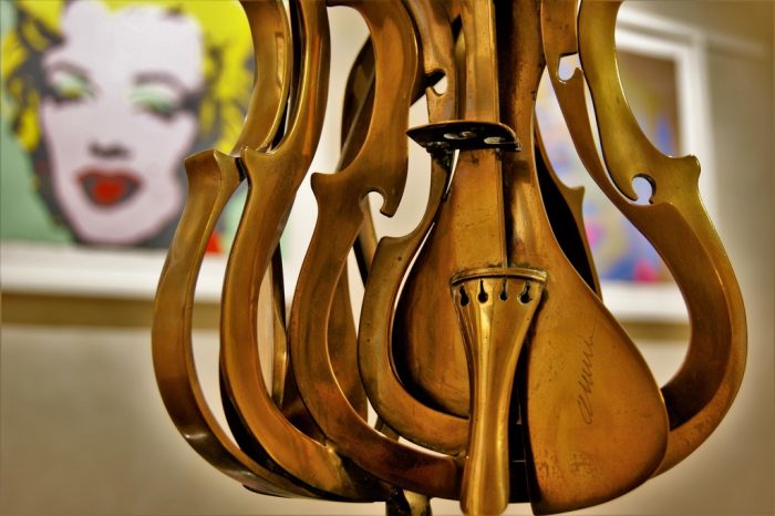 Shank Instruments Milano, handcrafted luthiery custom modular guitar Italy