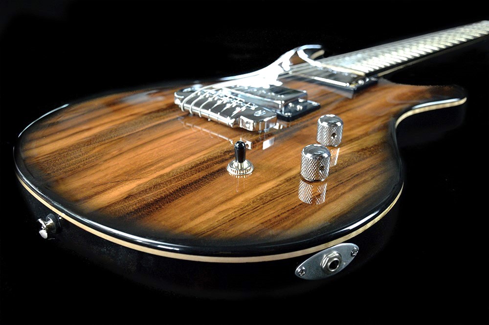 Shank Instruments Milano | PRS style guitar replica luthier handcrafted.